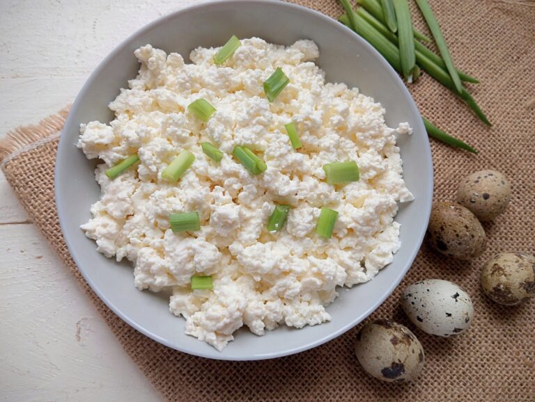 How to Make Quark Cheese (Traditional Raw Milk Method)